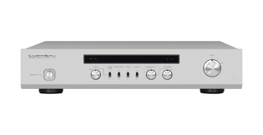 Luxman E-07 Phono Preamplifier | Luxman